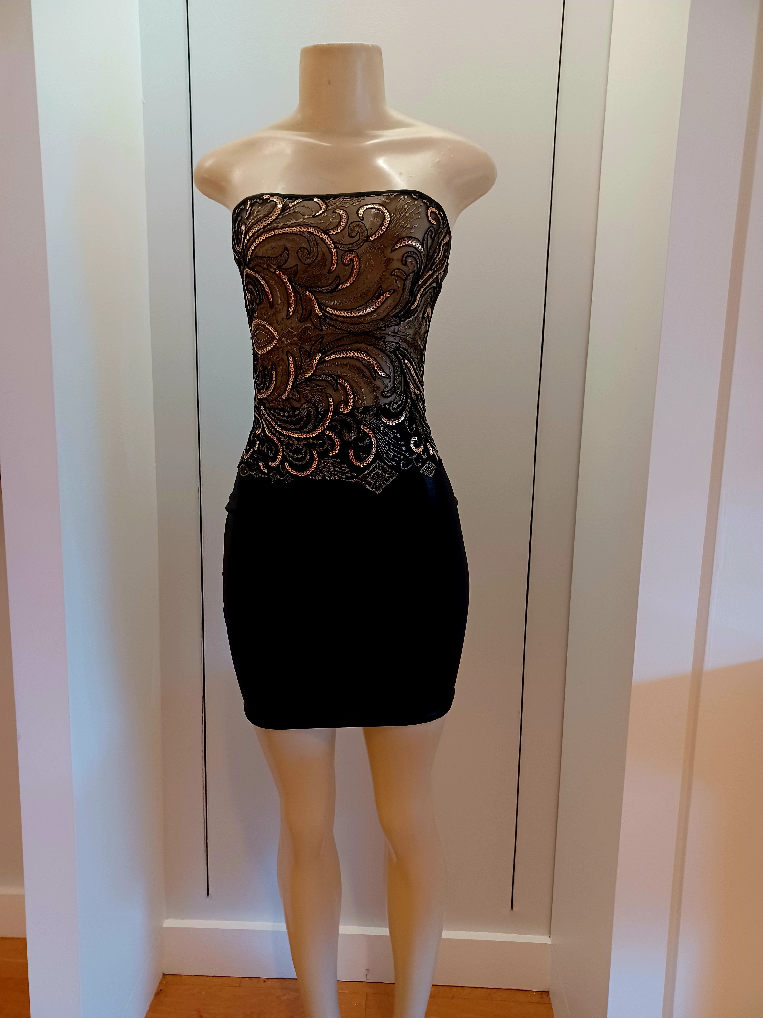 Sammie Dress – Karlene Lindsay Designs LLC
